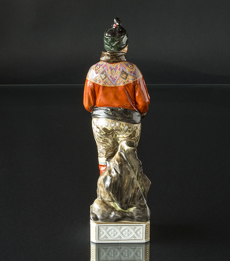 Grønlandsk kvinde, Inuit, overglasur figur, Royal Copenhagen nr. 12224 ...